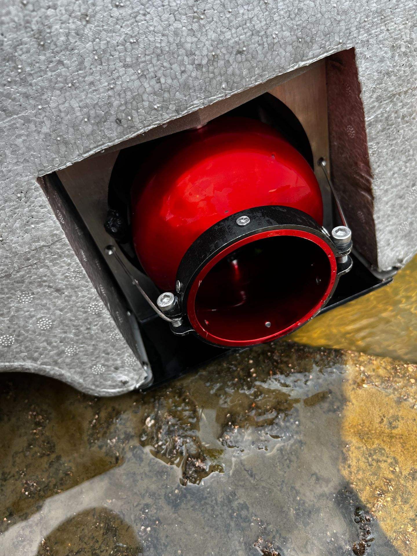 How to Choose a Mini Speed Boat You Can Ride In: Top Buying Guide