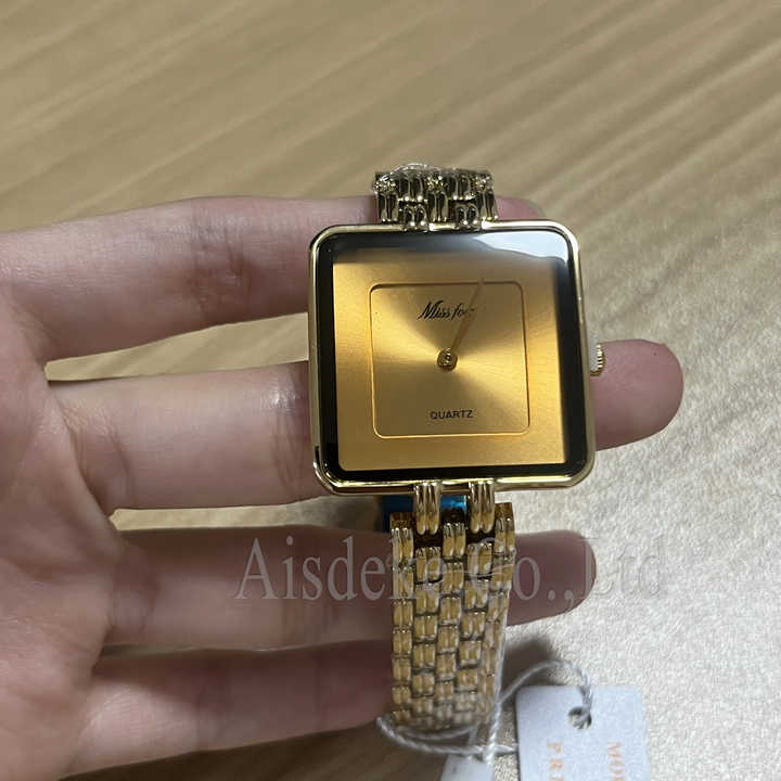 Minimalist Gold Black Square Quartz Watch Casual Fashion Women Watch ...
