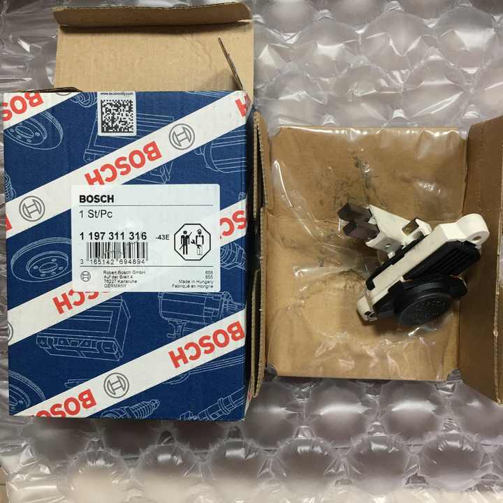 24V ORIGINAL REGULATOR 1197311316 067115 1622284 698672 ALTERNATOR ...