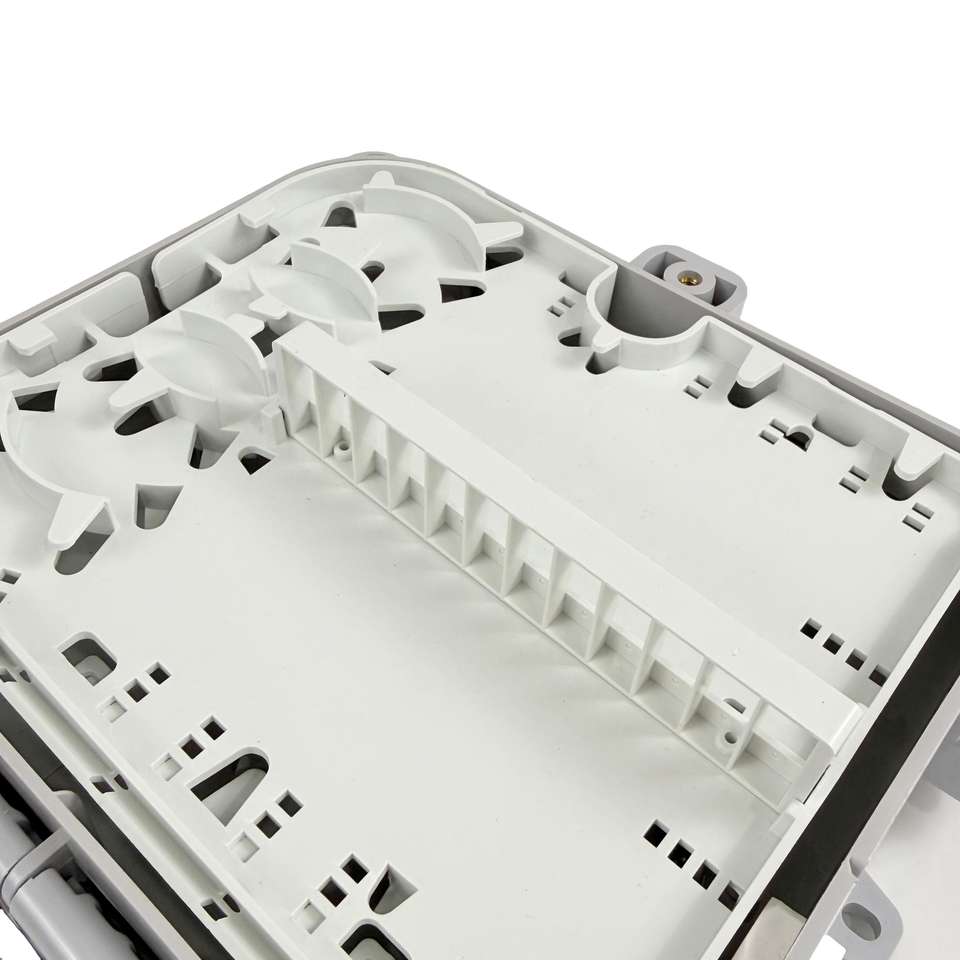 High Quality FTTH Fiber Optic Distribution Box IP55 Waterproof Wall ...