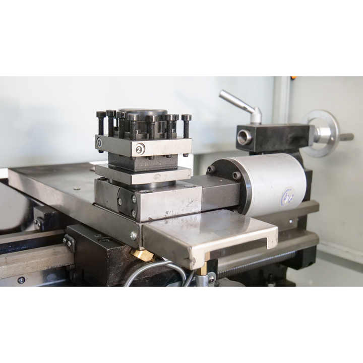 CNC210 Metal Mini CNC Lathe with Siemens System Controller