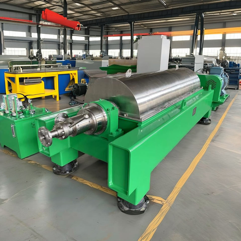 Core Components Motor and Bearing-Juice Decanter Centrifuge for ...