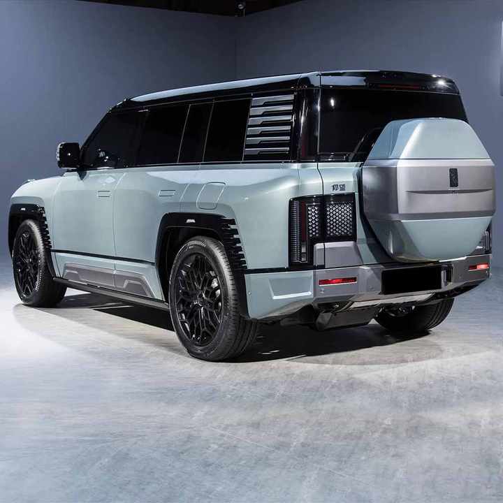 2023-2025 BYD Yangwang U8 SUV Hybrid Electric Car with 1197hp Four Motor Drive 180km REEV New ...