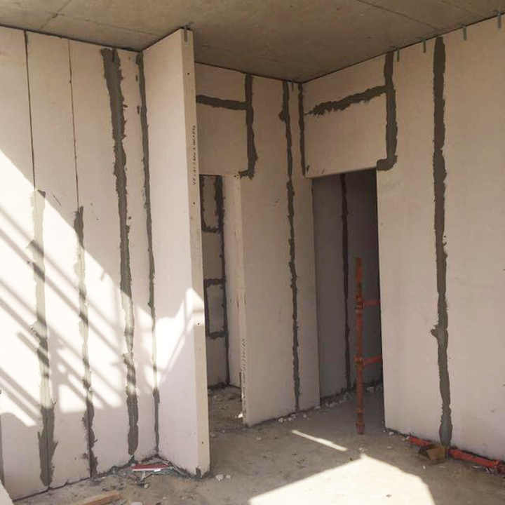 Precast Concrete Block Forms Exterior Insulated Slab