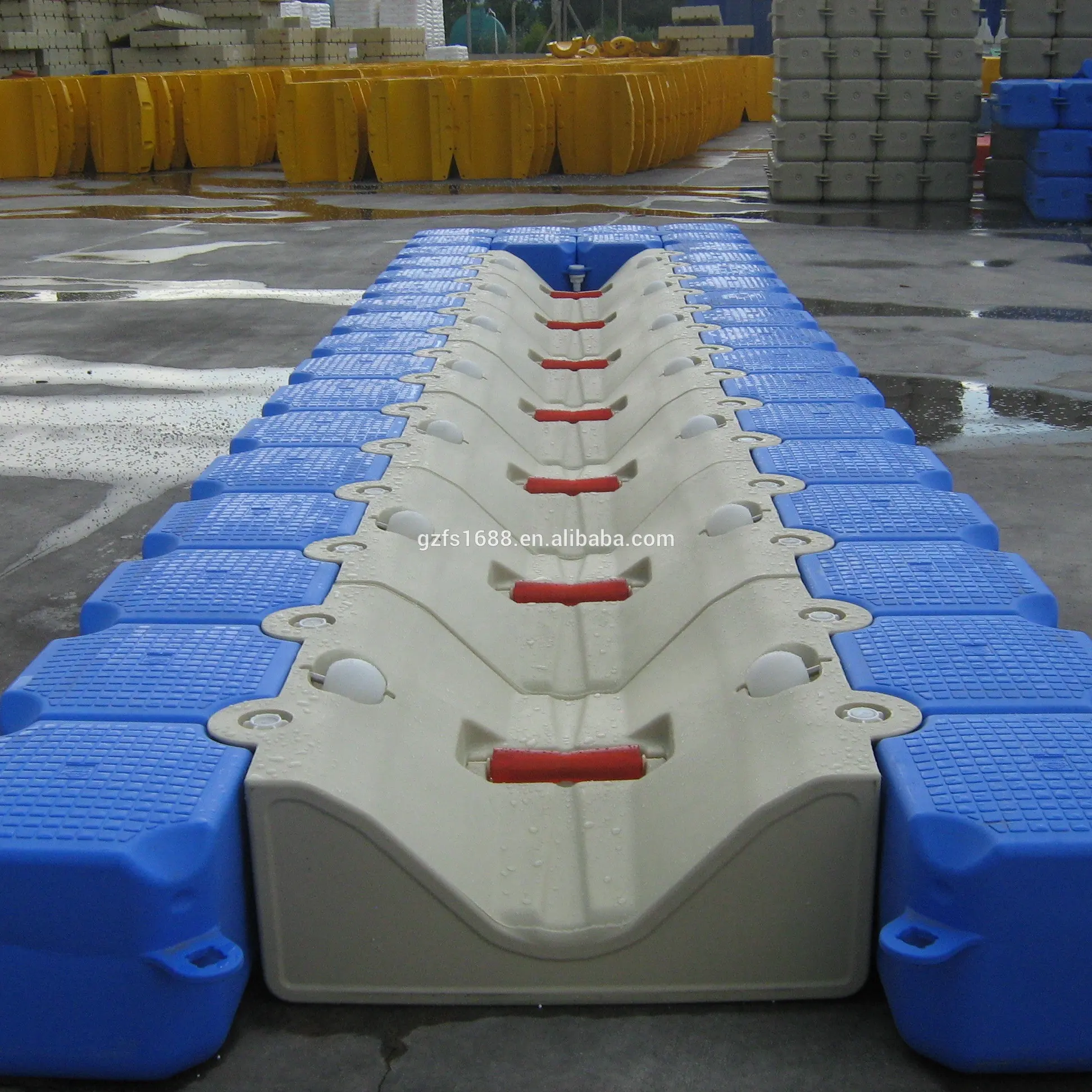 Floating Pontoon Docks - Durable and High-Buoyancy Solutions