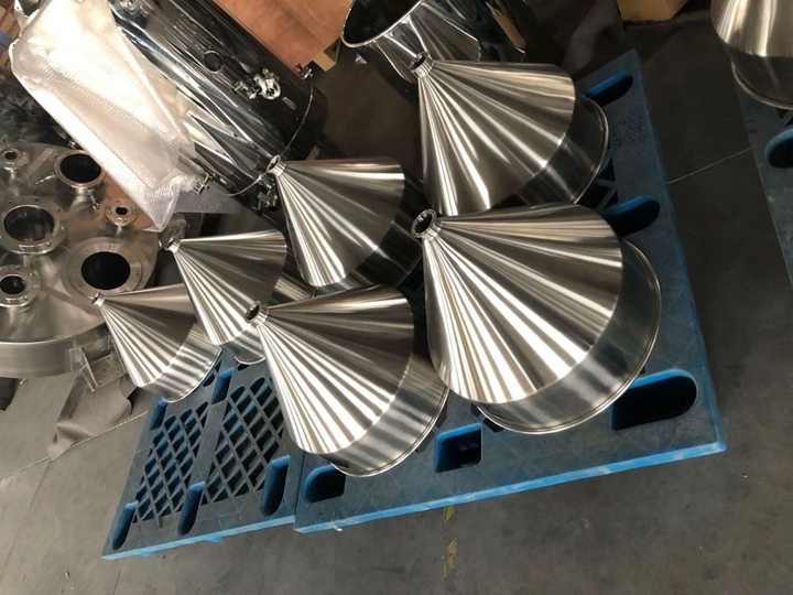 Stainless Steel Conical Hopper with Tri-Clamp - 50L