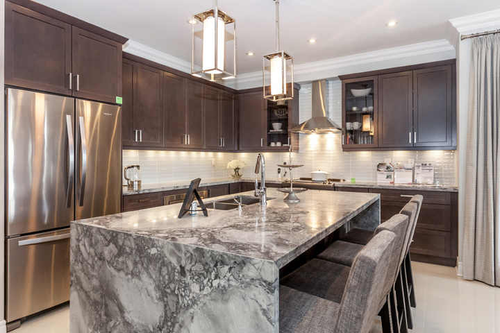 Super White Polished Marble Slabs - High Quality & Versatile