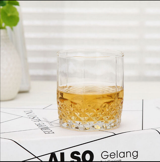 diamond whiskey glass