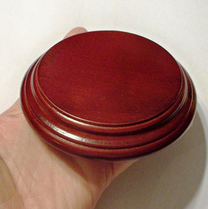 Round Wood Base - Elegant and Versatile Decor Solutions