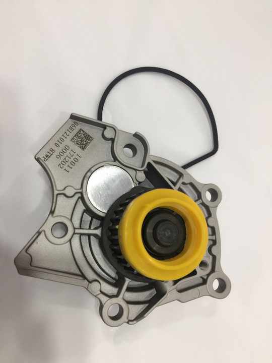 06H-121-010-L Water Pump for Car Cooling System Fit A4 A6 A8 Q3 Q5 ...