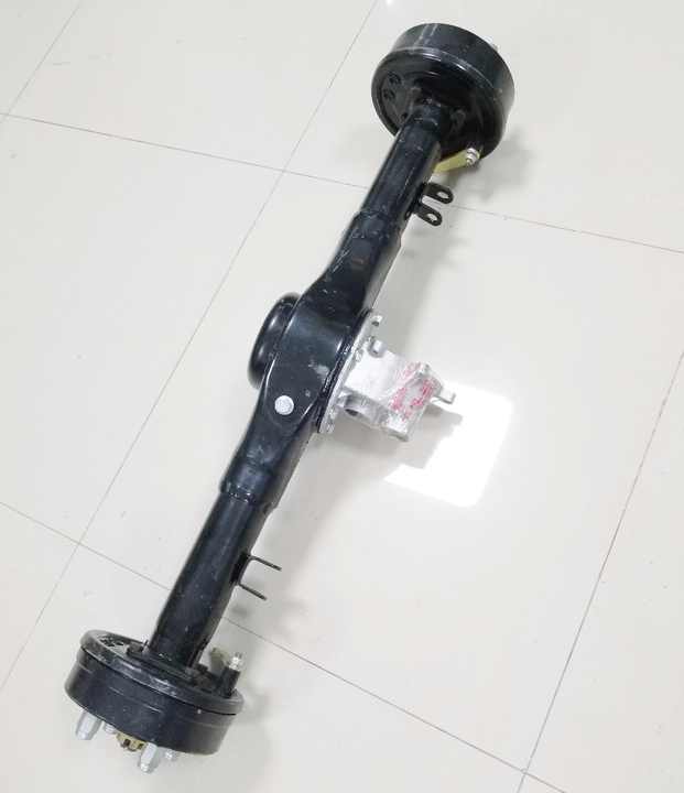 E Rickshaw Rear Axle - Durable Quality Tricycle Axle