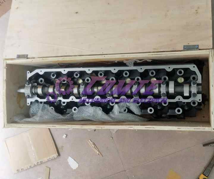 Toyota Land Cruiser 1HZ Diesel Engine Cylinder Head Assy