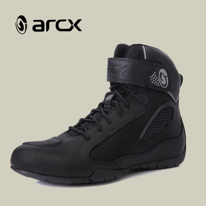 ARCX Motorcycle Boots - Comfort and Style for Riders