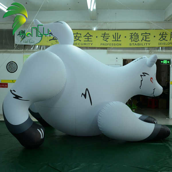 Hongyi Giant Inflatable Toys - Pot-Bellied Wolf Model