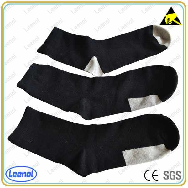 LN-7120 Cleanroom Conductive Fiber ESD Socks by Leenol