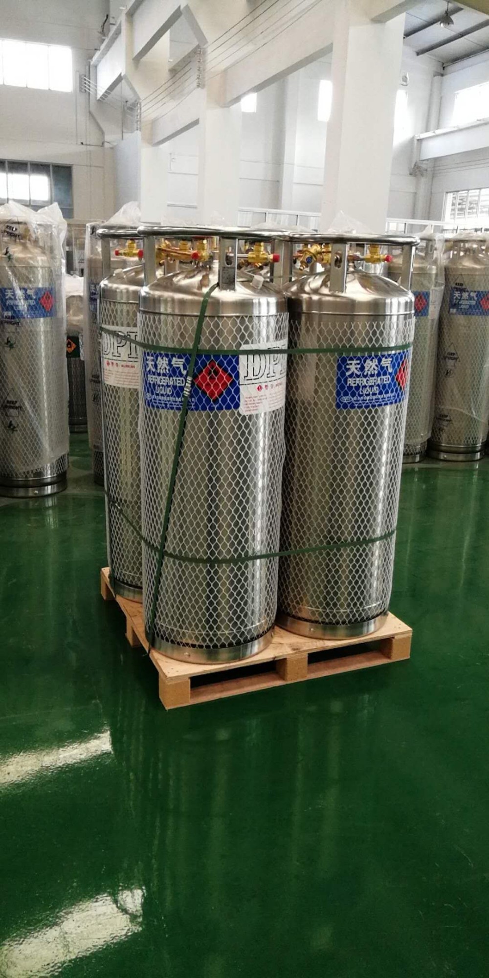 175L 2.0Mpa Liquid Argon Gas Cryogenic Lar Dewar Bottle For Welding Use Factory, Manufacturers ...