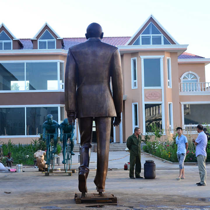 Custom Bronze Statues - Memorial Sculptures by Vincentaa