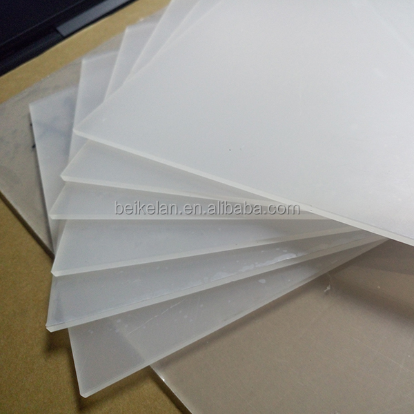 Akrilik Susu - Solusi Plastik Serbaguna dan Tahan Lama