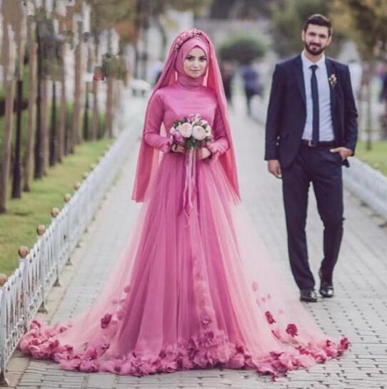 Elegant Muslim Wedding Dresses with Hijab - 2025 New Design