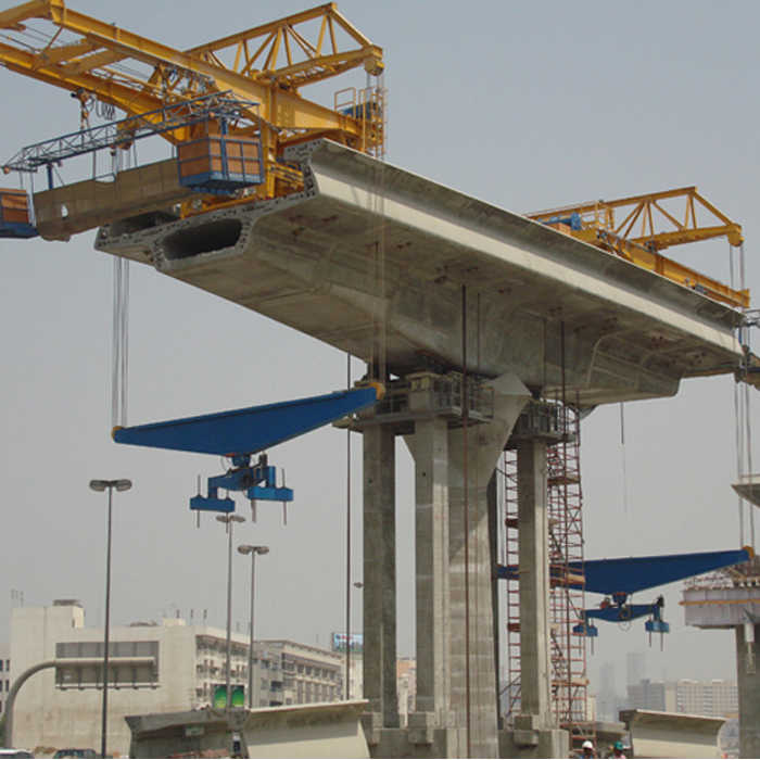 100 Ton Precast Concrete Segment Lifter for Cable-Stayed Bridges