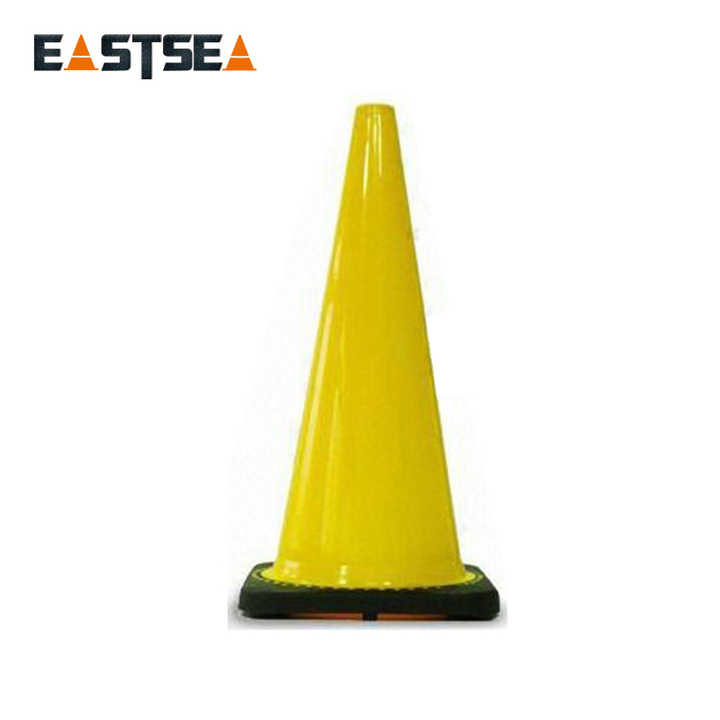 Yellow Color Black Base Flexible PVC Traffic Parking Cone