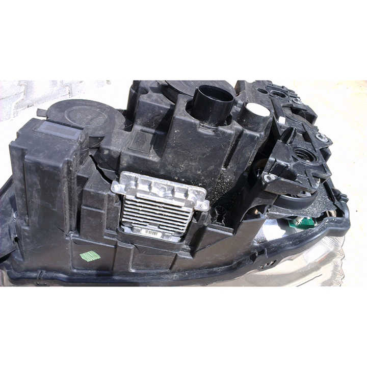 L320 9 Pins Auto Headlamp Light LR023551 for Land Rover