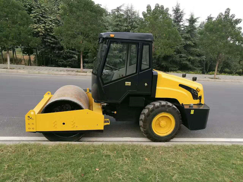 1 Ton Roller Compactor - Durable and Efficient Road Roller