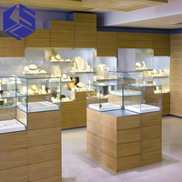 Superior rotating jewelry display case For Diverse Packaging Uses ...
