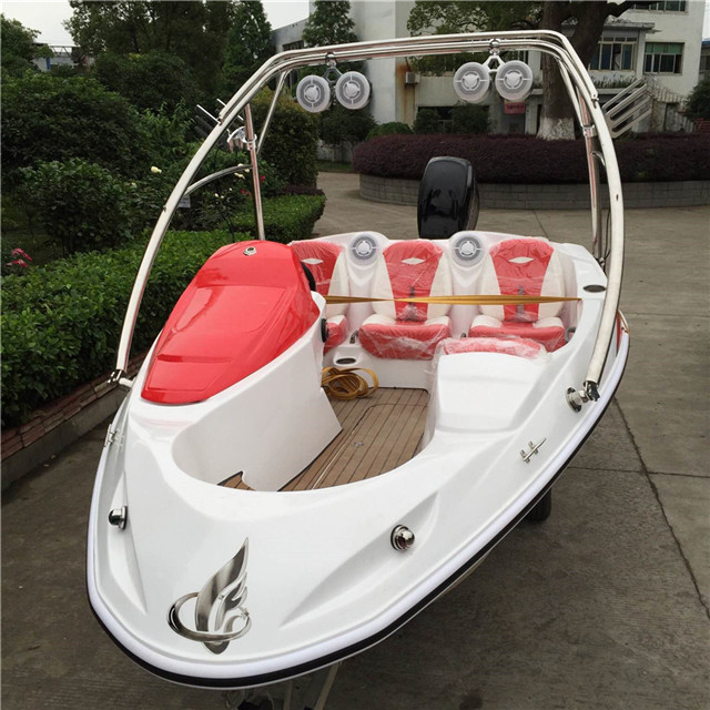 How to Choose the Best 4 Seater Jet Boat for Your Needs