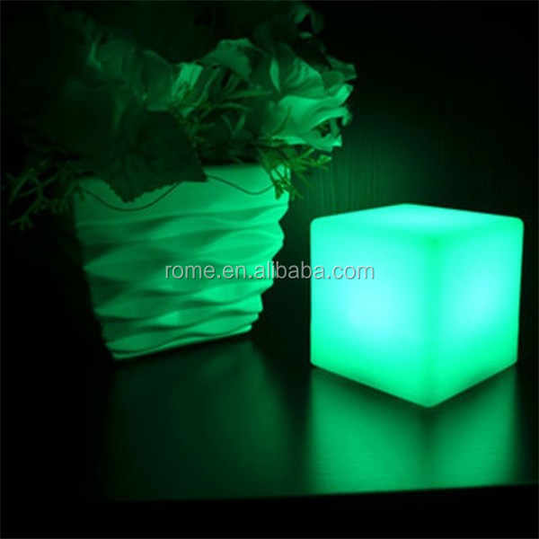 10cm RGB Lighting Cube - Colorful Mini LED Table Lamp