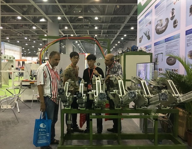 Safety Shoes Injection Machine | PU/TPU Rotary & Automatic Machines