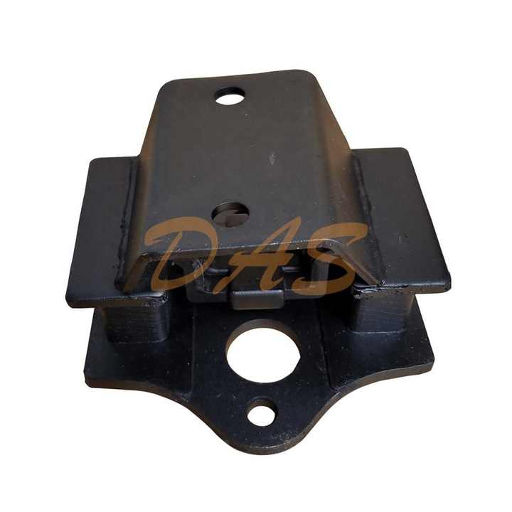 MB260670 Rubber Engine Mount for Mitsubishi Pajero Cars