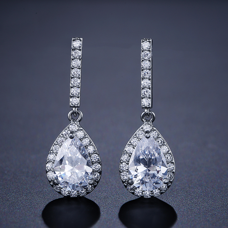 Wholesale Cubic Zirconia Gemstones - Quality and Quantity