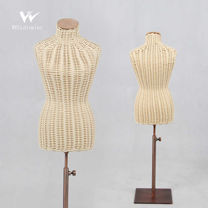 Welldisplay Rattan-Weaved Bust Form - Elegant Jewelry Mannequin