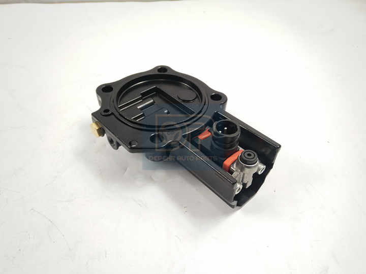 20590252 21450362 20514657 European Auto Parts Range Cylinder Cover VLV ...