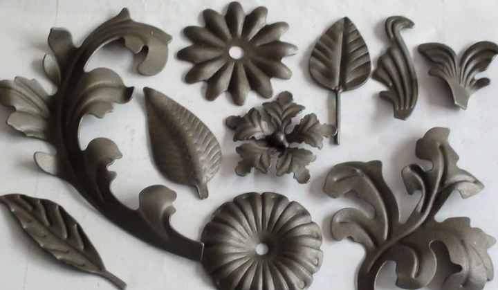 Wrought Iron Leaves - Ornamental Decor for Steel Gates