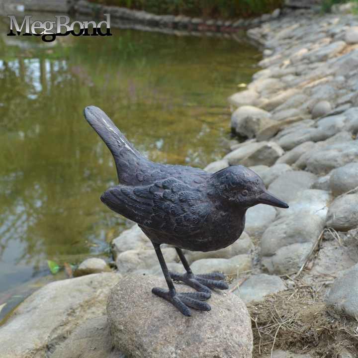 Cast Iron Standing Small Bird for Desktop or Garden Decorative