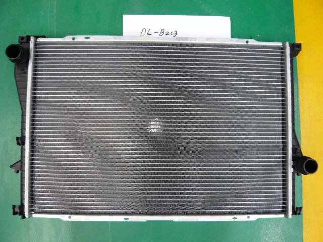 汽车散热器 pa66 gf30 宝马 7 E38 OEM 17111436060 (DL-B203)| Alibaba.com