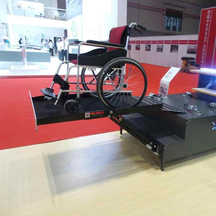Electric Hydraulic Patient Transfer Wheelchair Platform Lift for Car ...