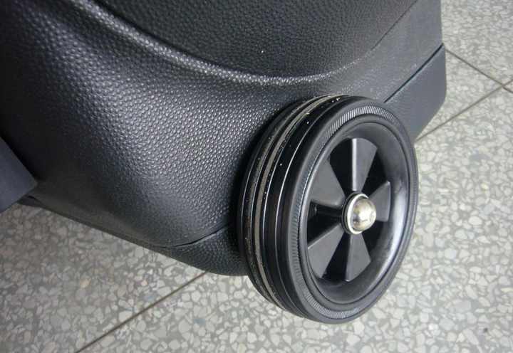 HS Plastic Cooler - 50L Ice Chest with Wheel Trolley