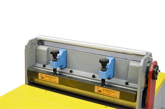 A4 Paper Punching Machines - Precision and Efficiency