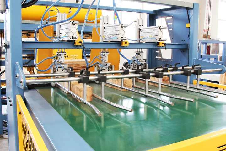 Saifan Wood Pallet Machine - High Speed & Automatic Nailing