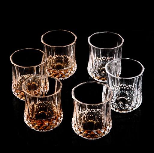 Wholesale 220ml Crystal Clear Emboss Diamond Whiskey shot Glass
