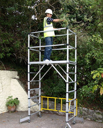 Aluminium Telescopic Scaffolding Tower Ladder - 20 Steps, OEM
