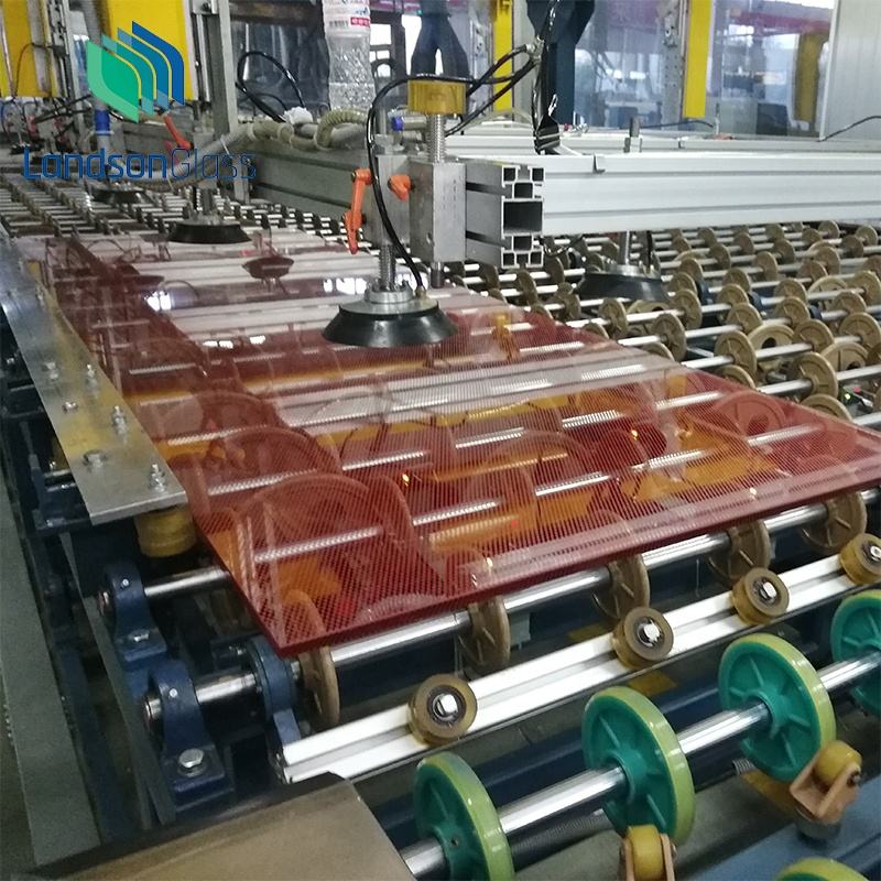 Acoustic Laminated Glass with Solutia Saflex PVB Interlayer