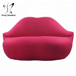 Sexy Lip Shaped Sofas - Modern & Space-Saving Design