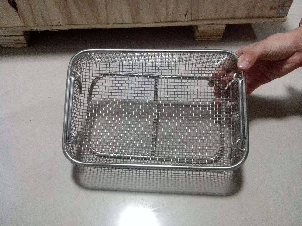 Stainless Steel Woven Mesh Baskets for Laboratory & Medical