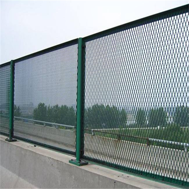Expanded Metal Fence Panels - Durable & Decorative Solutions