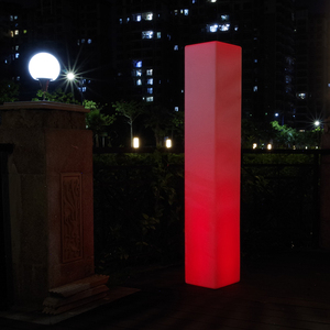 Illuminated Columns - Elegant Wedding and Event Decor
