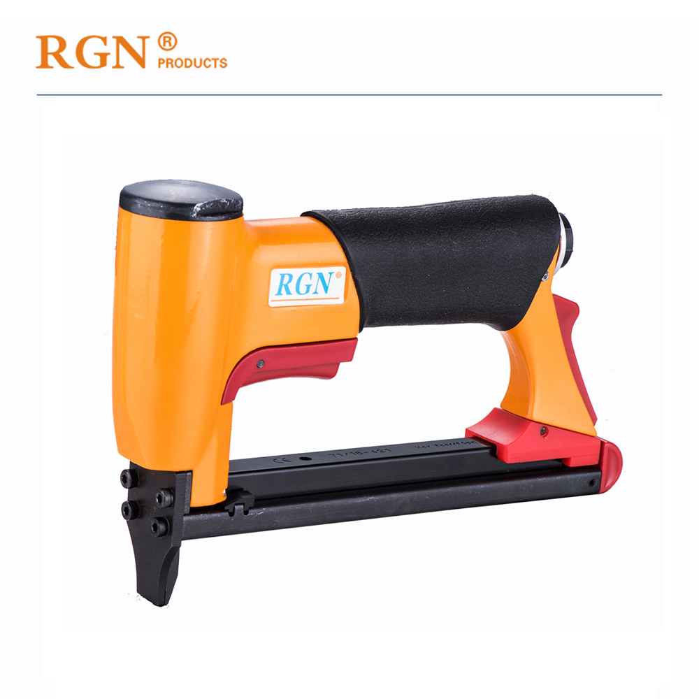 Encuentre el mejor fabricante de engrapadora neumatica bea y ...